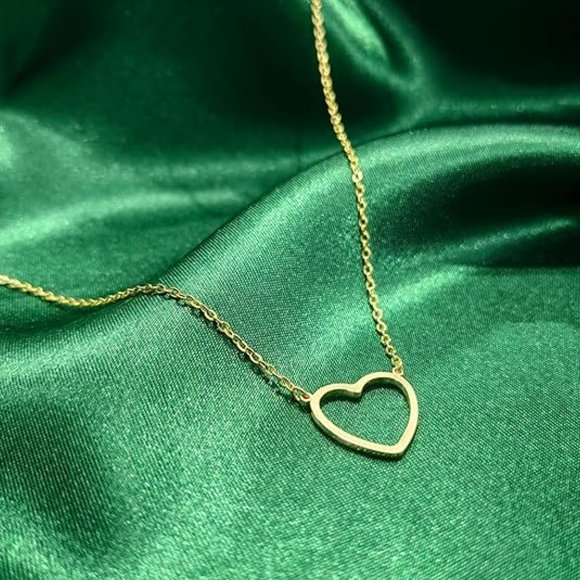 Jewelry | Heart Necklace 18k Gold Plated Tiny Heart Pendant | Poshmark